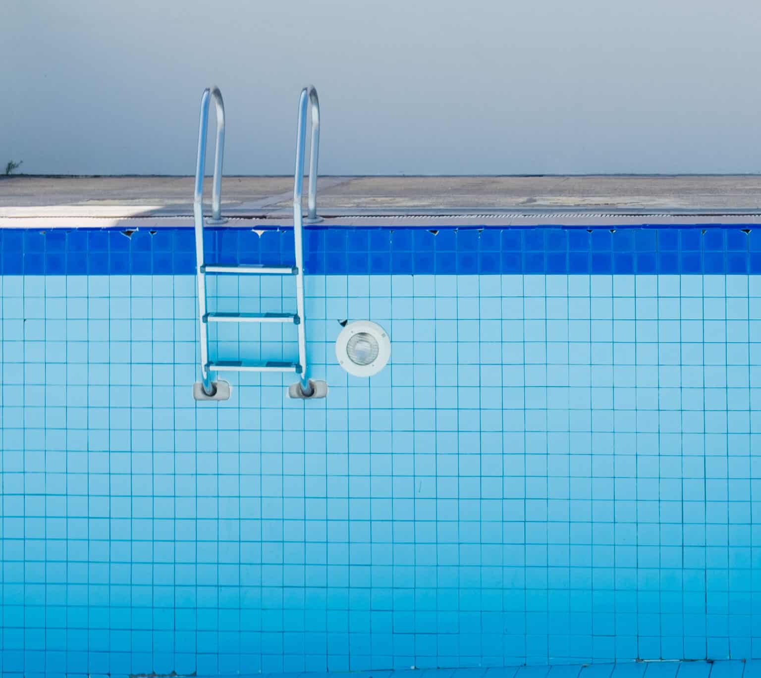 What is soda ash for pools? - Premier Pool Service